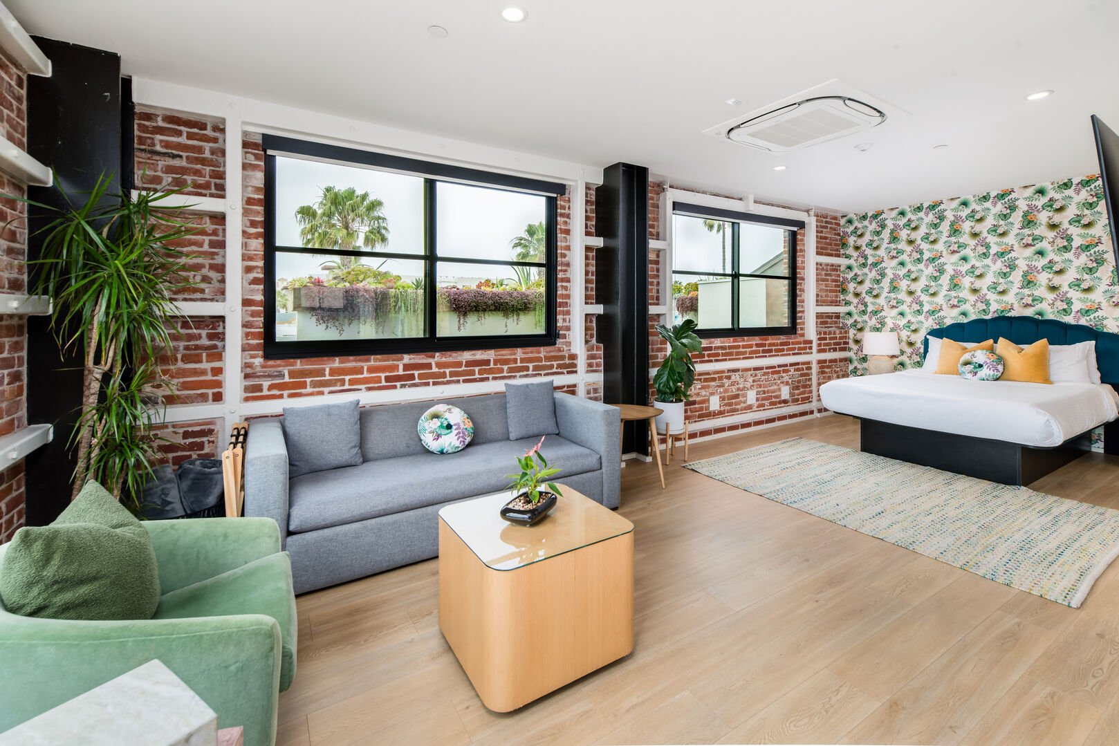 Where to Take Oceanside Holiday Photos This Season - The Brick Hotel